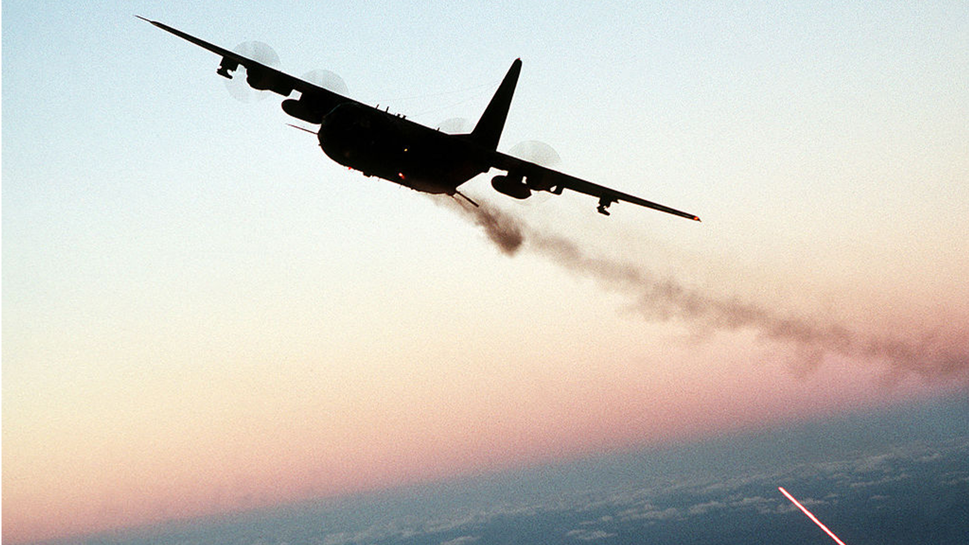 US uses Apaches, AC-130s, and artillery to take out militants in Syria