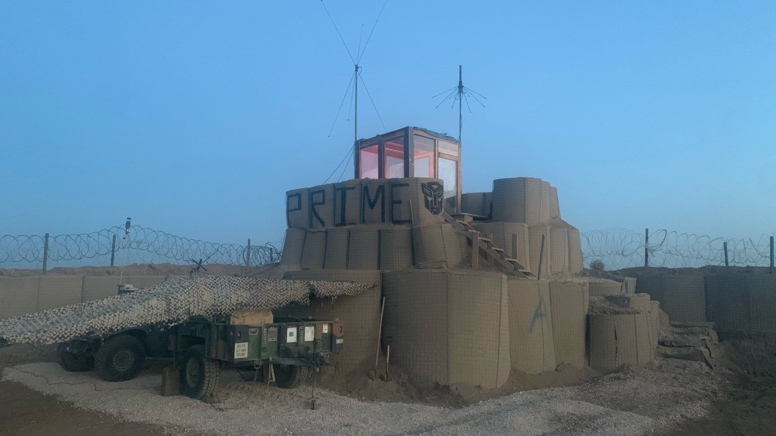 This HESCO Watch Tower Was Made By 4 Soldiers And 800 Tons Of Dirt