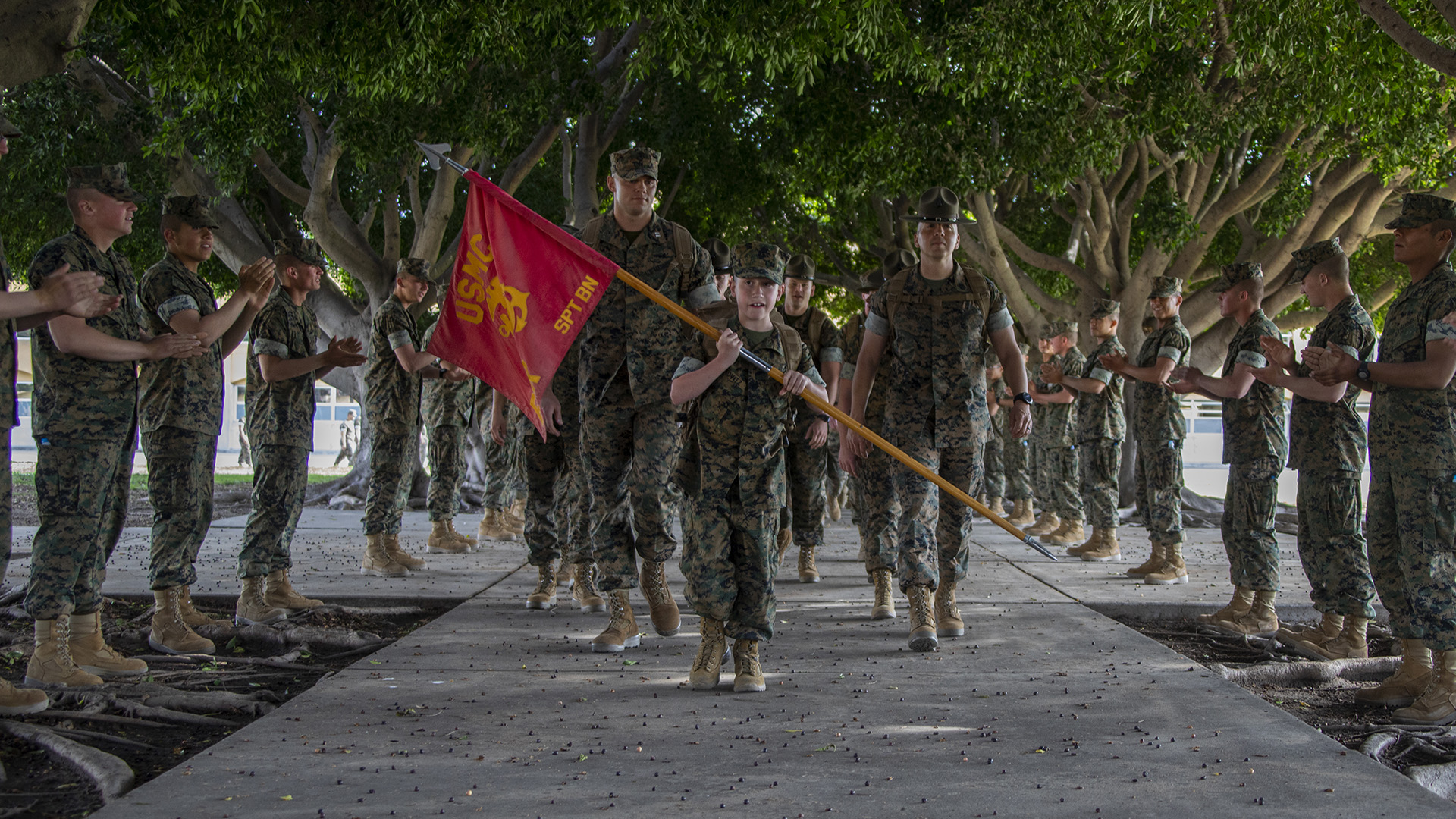 New recruiters have finally started receiving the new Army Green ...
