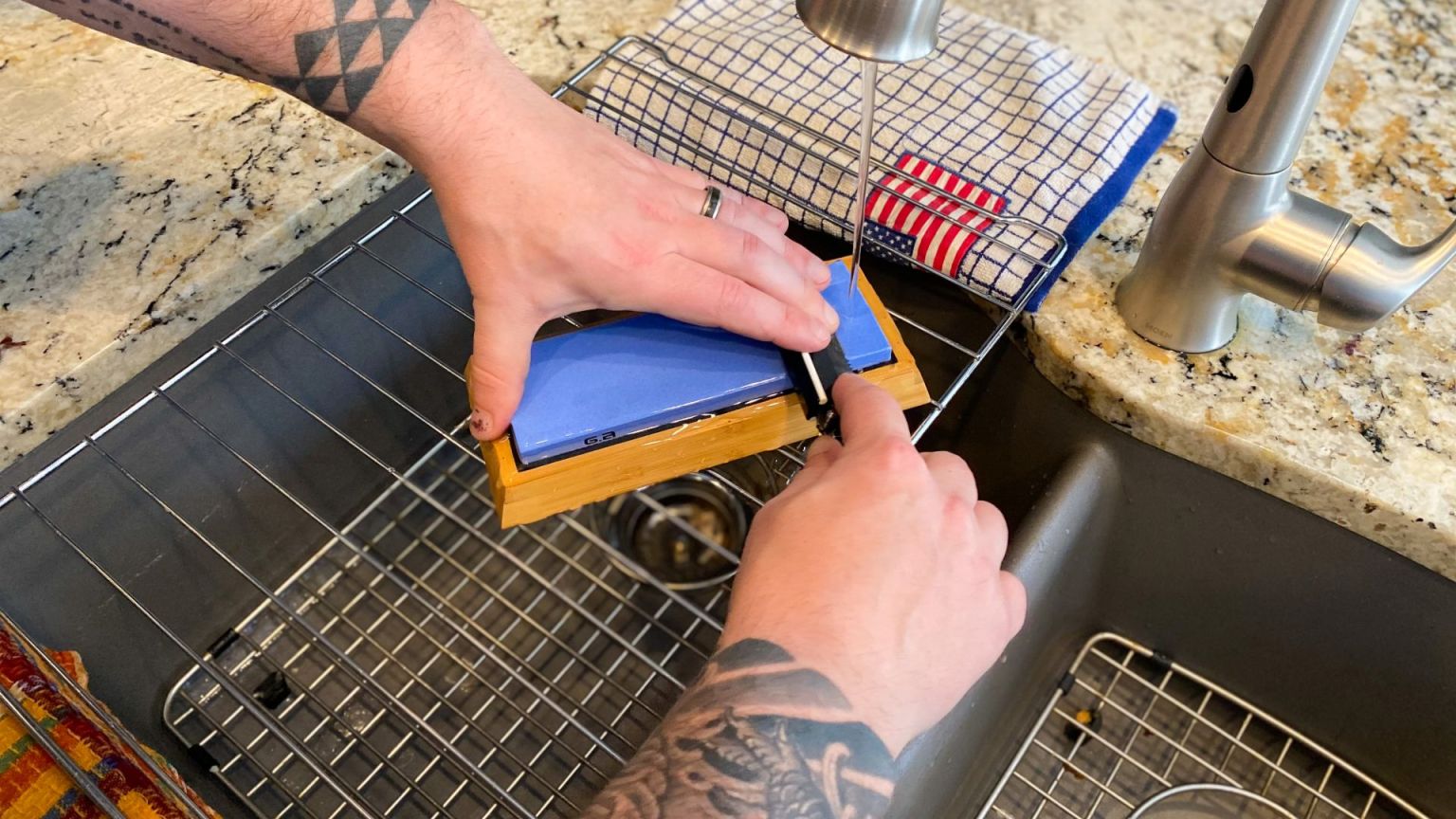 The Ultimate Guide on How to Sharpen a Knife the Right Way
