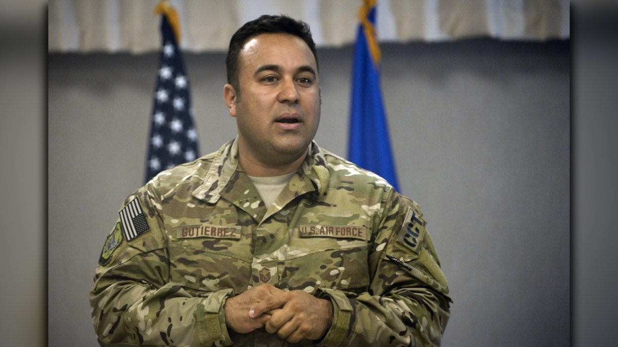 Air Force hero who fought with a shot lung doesn't count deployments