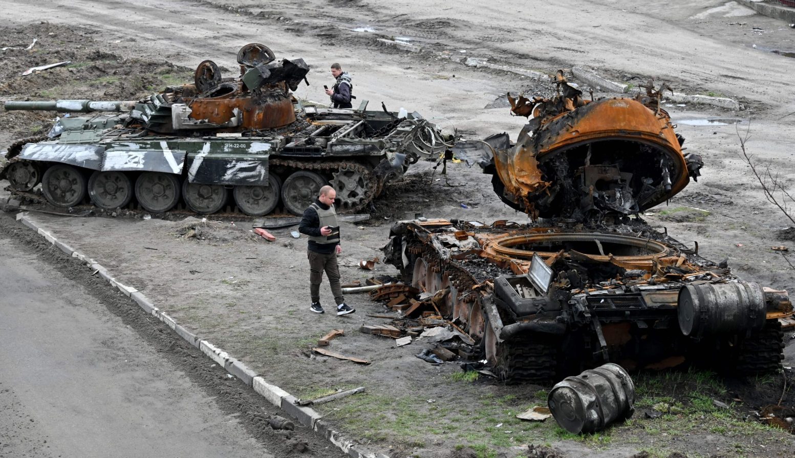 Here's why Russian tanks keep getting their turrets blown off in Ukraine