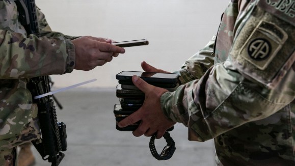 US military learning from Russian troops using cell phones in Ukraine