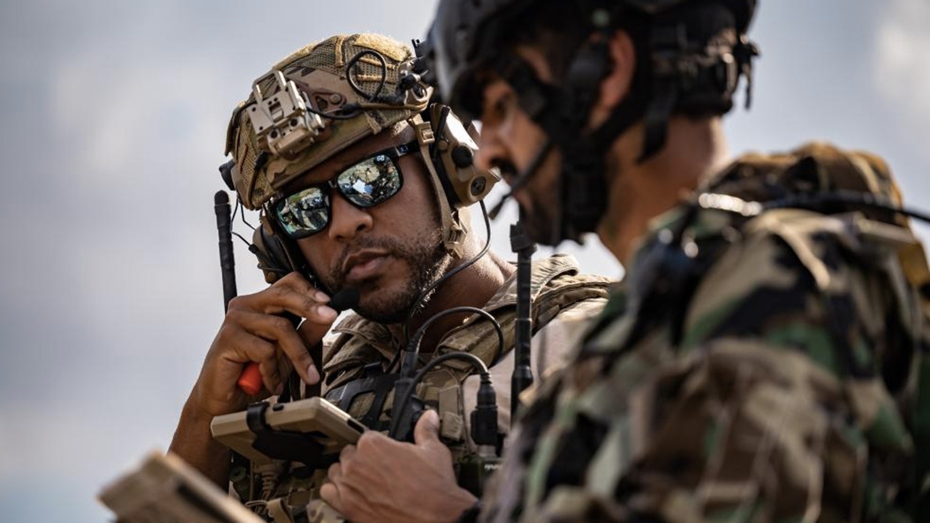 US Military and beards: Does facial hair really break a gas mask seal?