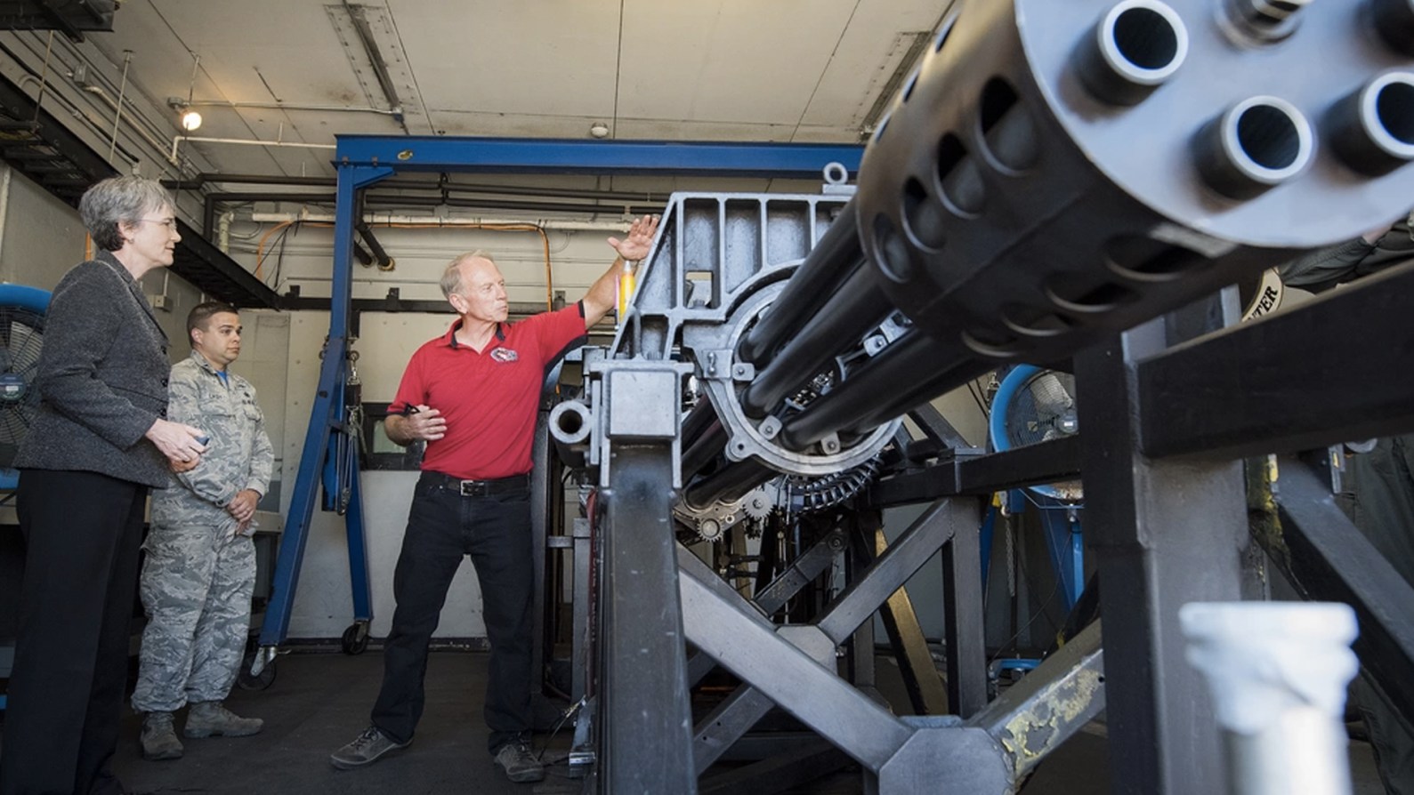 How an A-10’s depleted uranium rounds turn tank armor against itself
