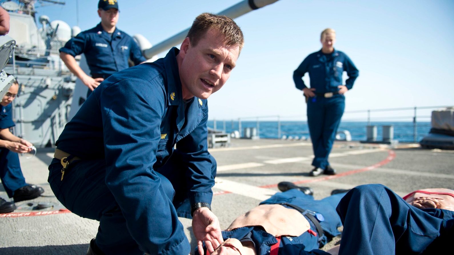 Former Navy chief allegedly solicited other sailors for investing scam