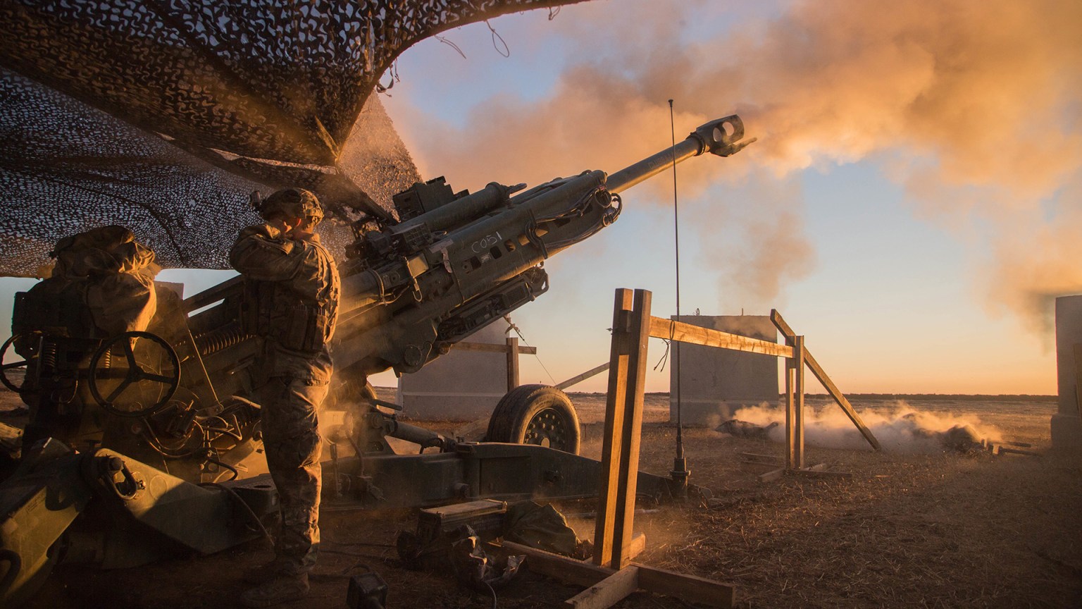 Ukraine combat video: Turret gunner runs out of ammo, switches to rockets