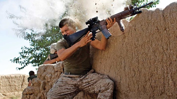 'The Shot' recounts the famous Afghanistan War photo of Marine Bill Bee