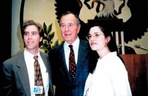 How much do CIA case officers get paid? A look at life as a spook