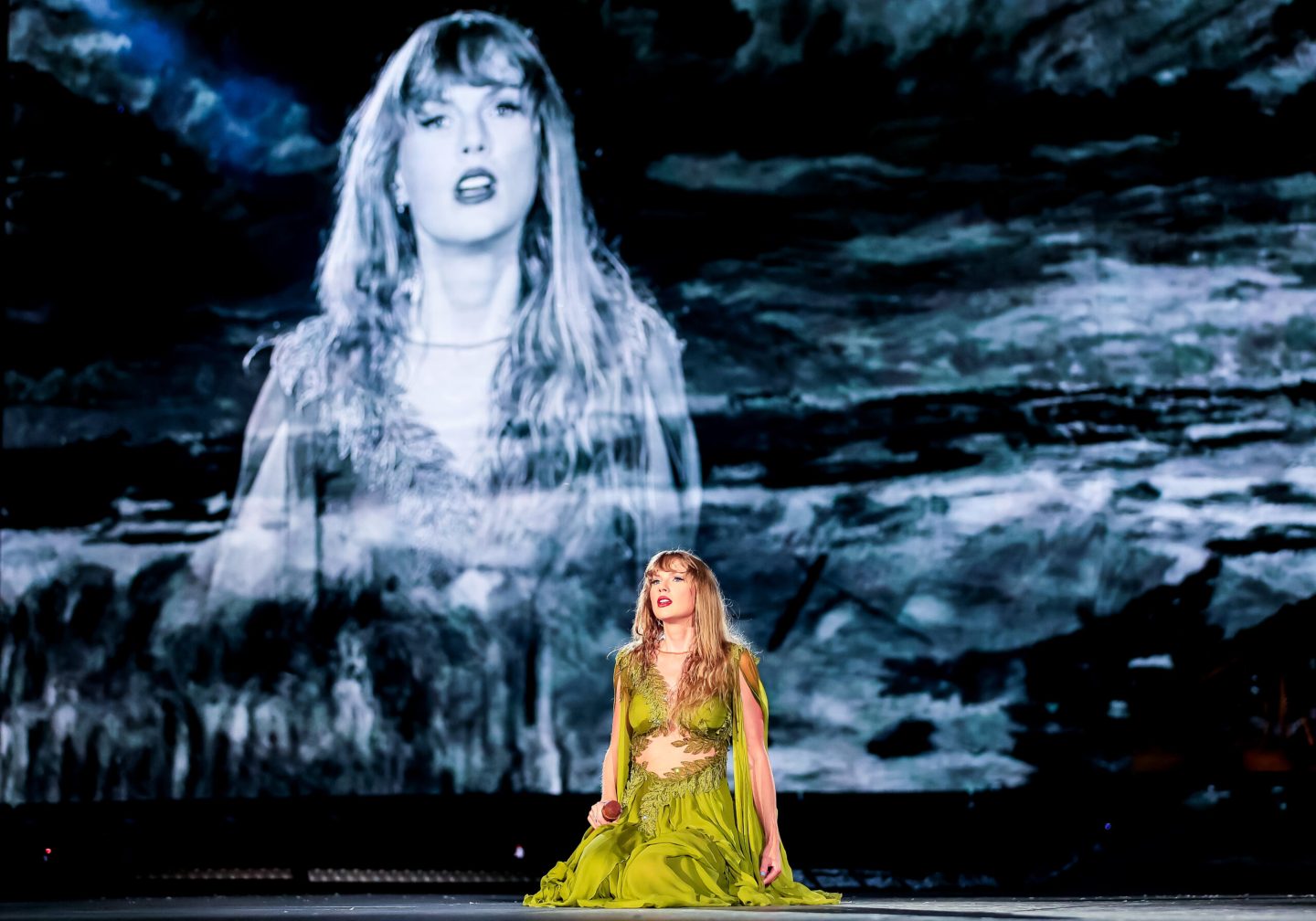 No, Taylor Swift is not a Pentagon PsyOp