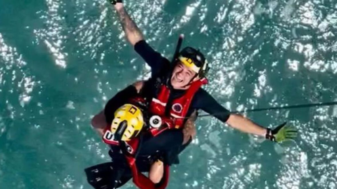 Coast Guard rescue swimmer dies in surfing accident