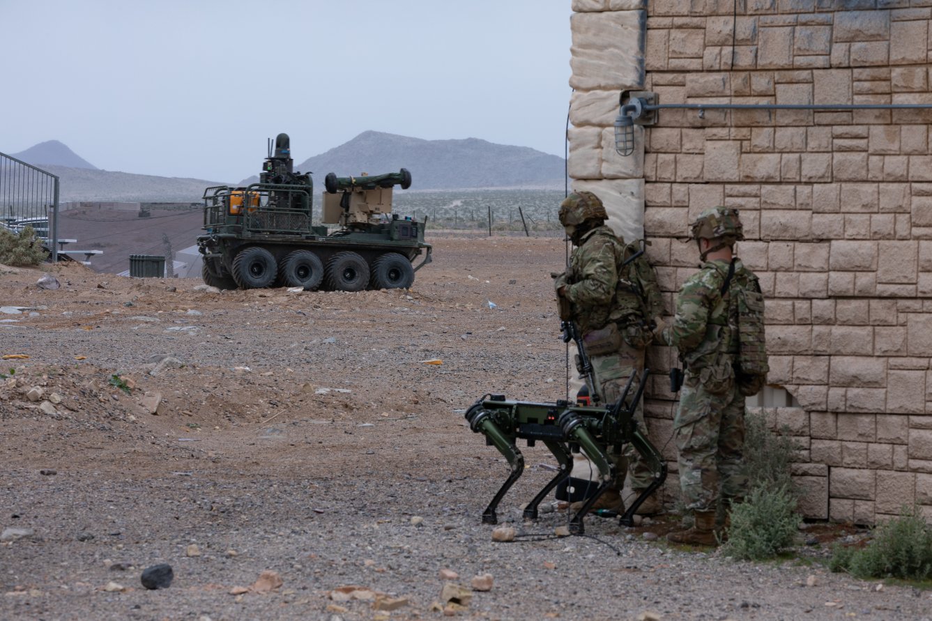 Army developing new robotics tech job for modern battlefield