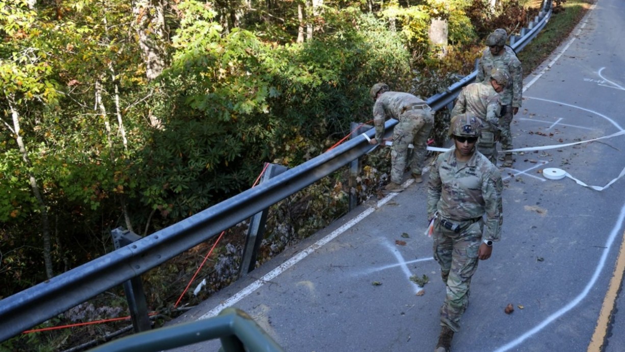 82nd, 101st Airborne send troops to help in Helene recovery efforts ...