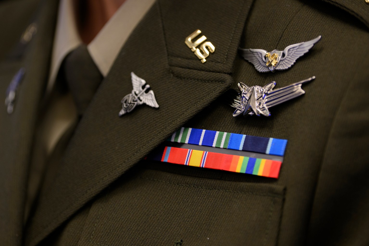 Army Reserve officer awarded astronaut wings and space badge