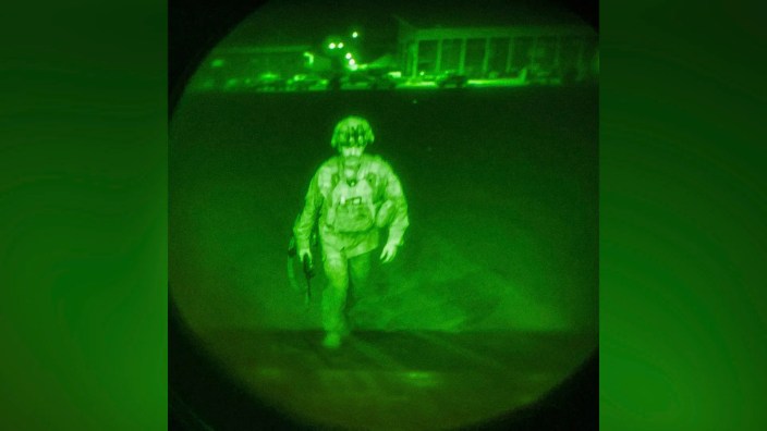 'Last man out of Afghanistan' tapped for Army four-star general