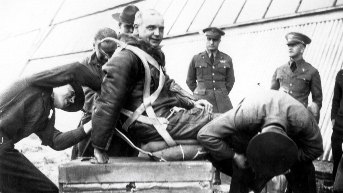 When the US military raced to conquer the stratosphere - Task & Purpose