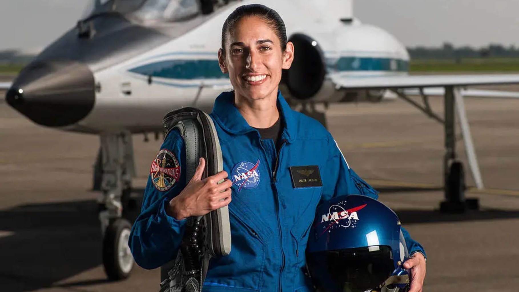 Marine astronaut describes living in space in most Marine way possible