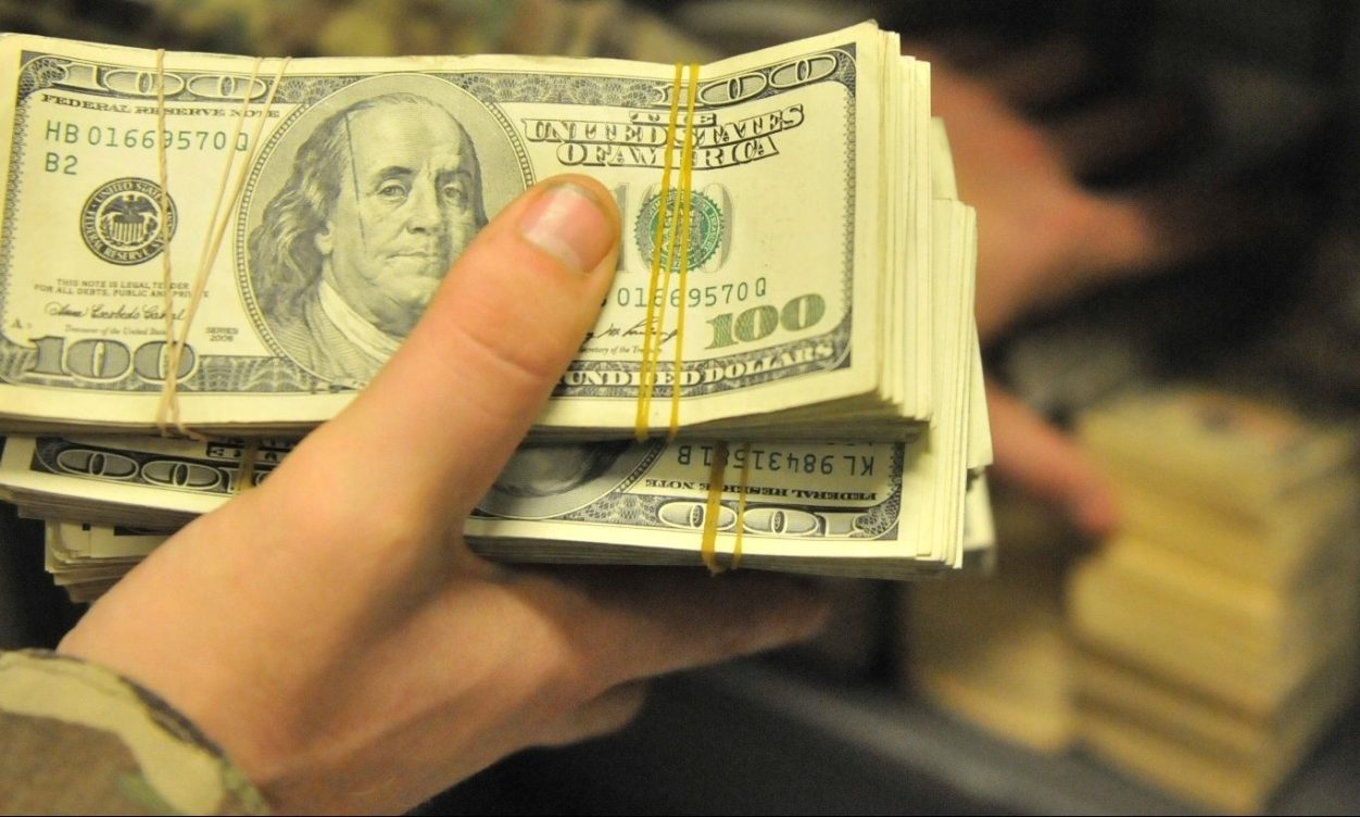 Younger enlisted troops earn more than civilian peers, report says