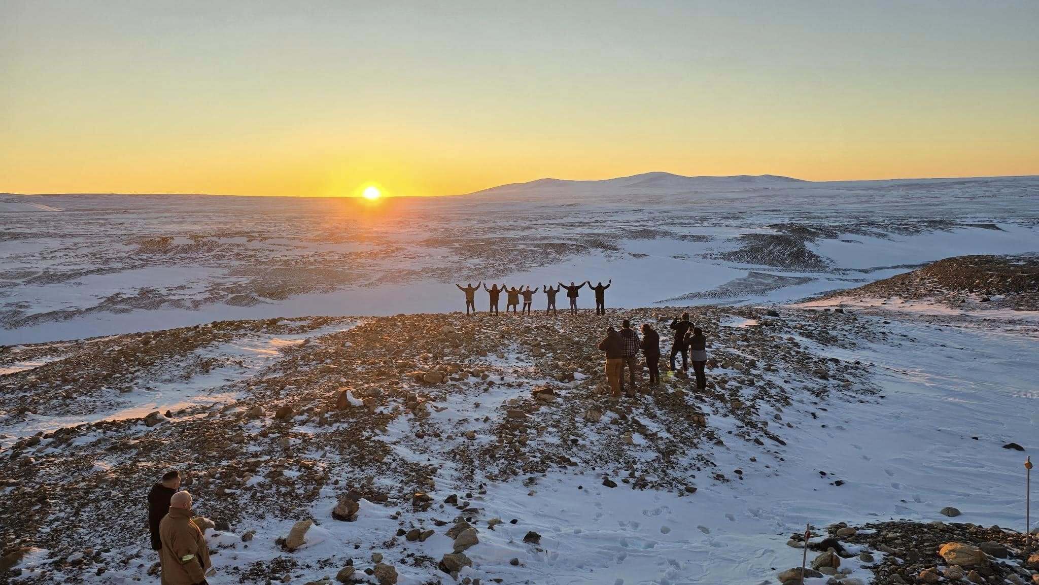 U.S. troops see sun in Greenland for first time in 3 months