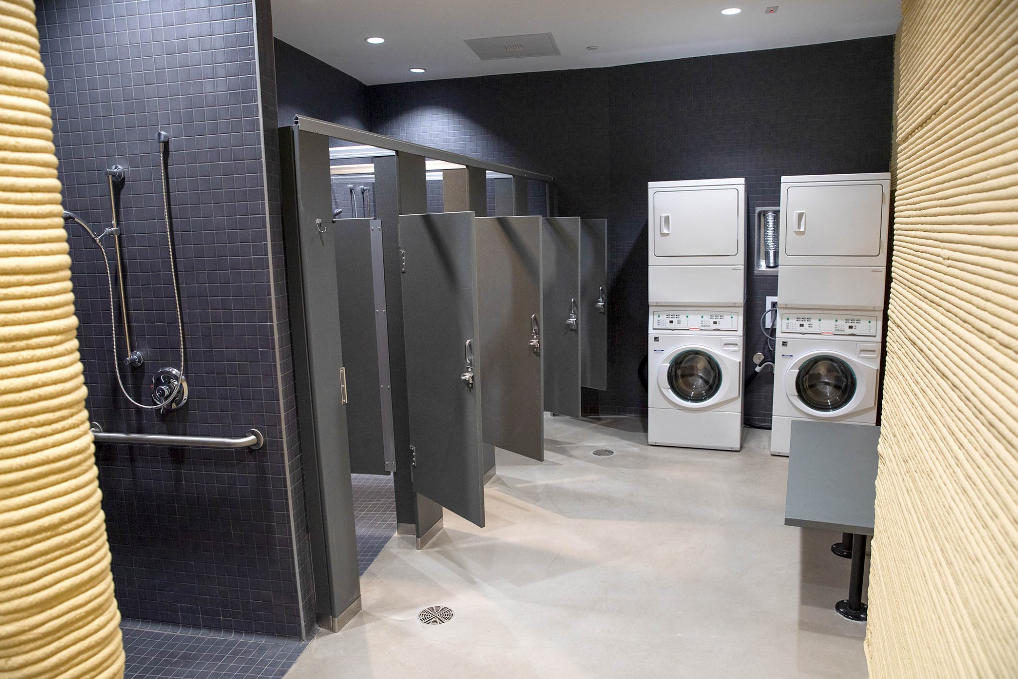 Fort Bliss gets a glimpse into the future with 3D-printed barracks