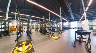 This Army special ops fitness center is decked out like an NFL gym