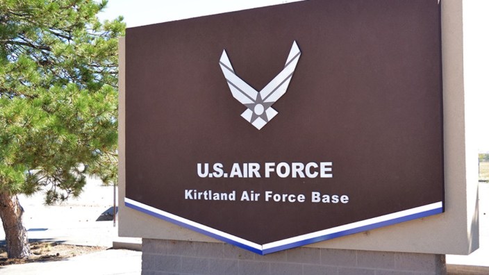 Airmen face May 19 deadline to apply for selective retention bonuses