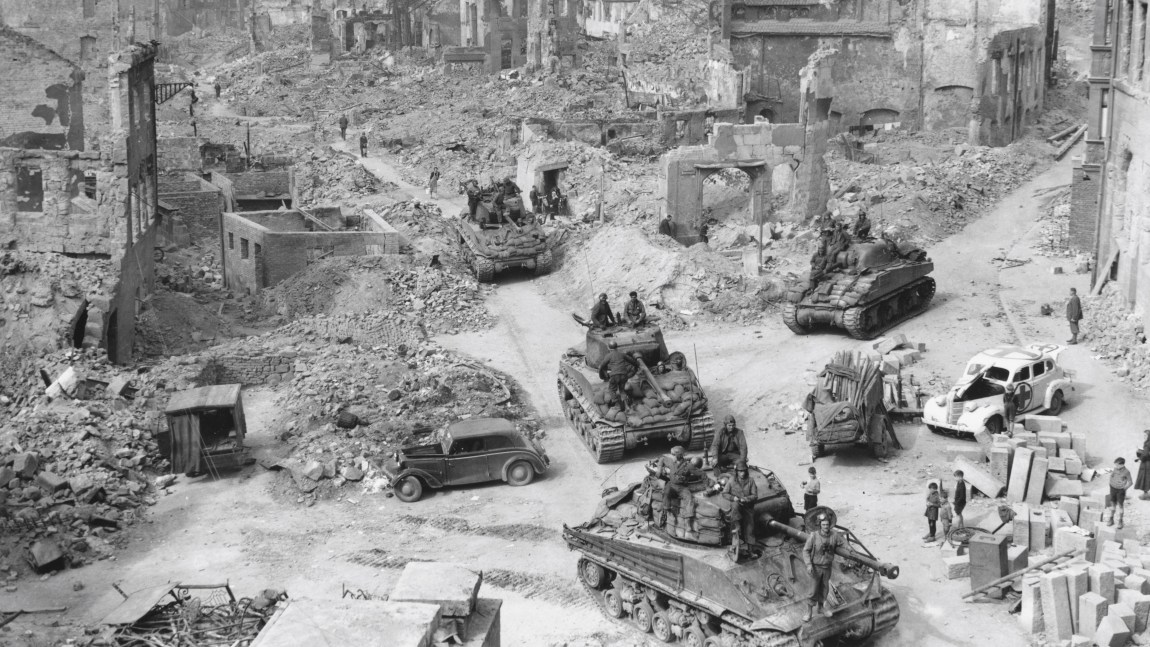 80 years ago, US soldiers captured the center of Nazi Germany