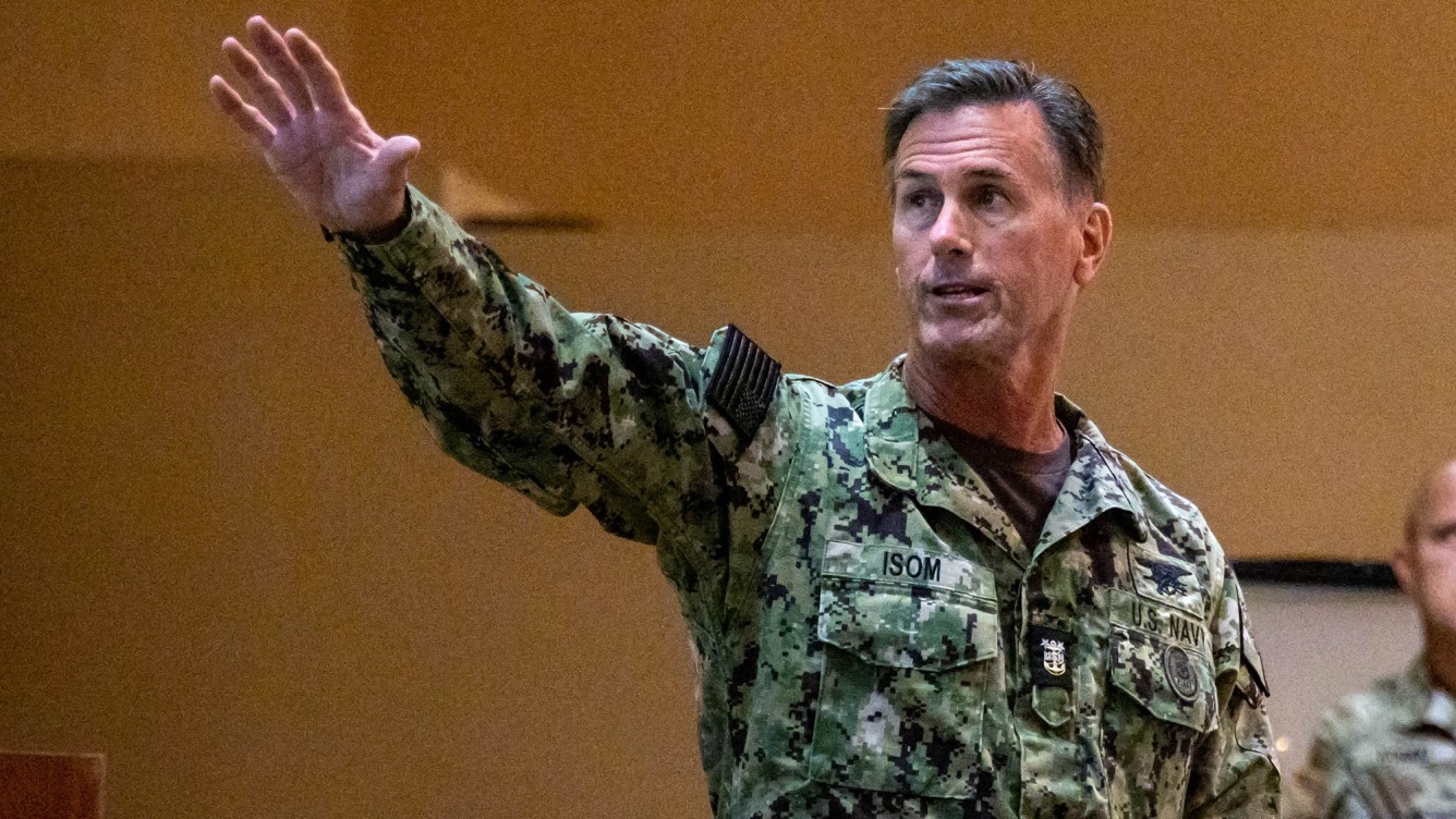 Navy SEAL Team 6 operator to be military's new top enlisted leader