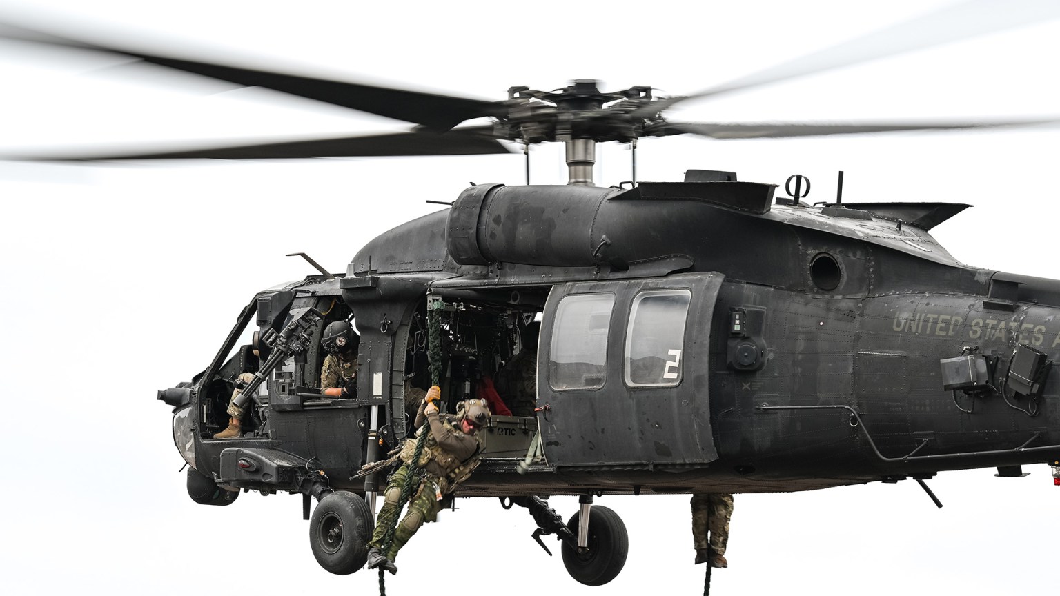 Army hits its annual recruiting goal in eight months