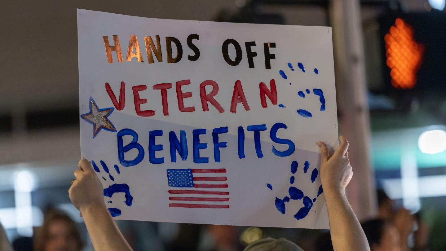 Vets hope thousands will rally in nationwide protests of VA cuts