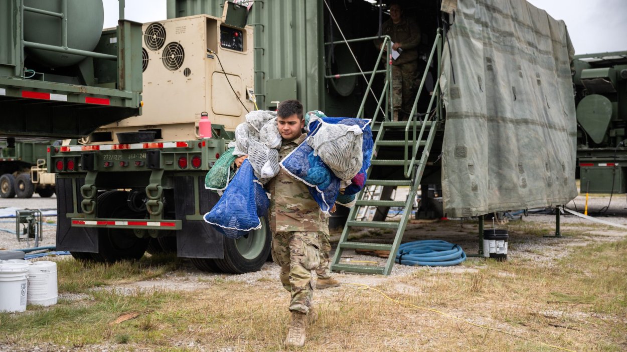 Army bids farewell to laundry specialists