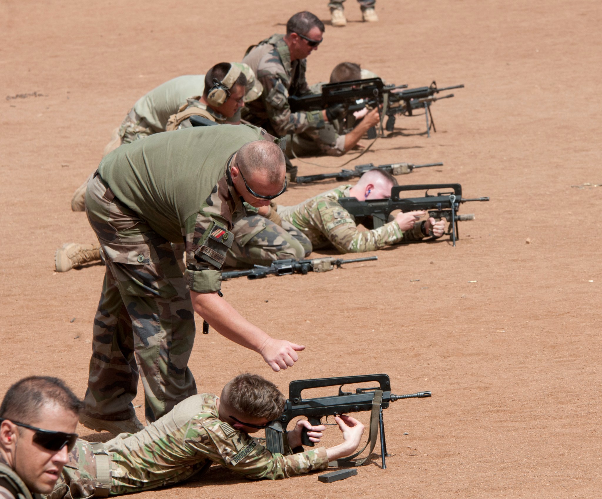 Why the US military refuses to adopt bullpup rifles