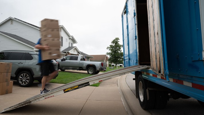 Airmen face May 19 deadline to apply for selective retention bonuses