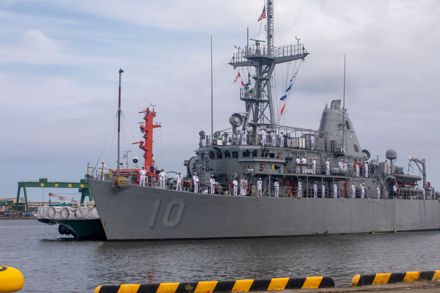 How the Navy turned the littoral combat ship into a mine hunter