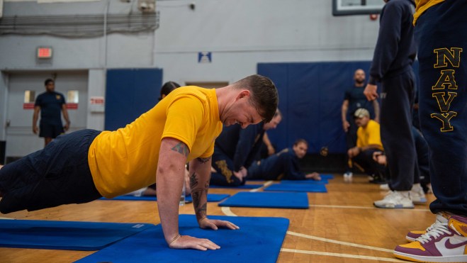Navy to conduct PT tests twice a year, top enlisted sailor says