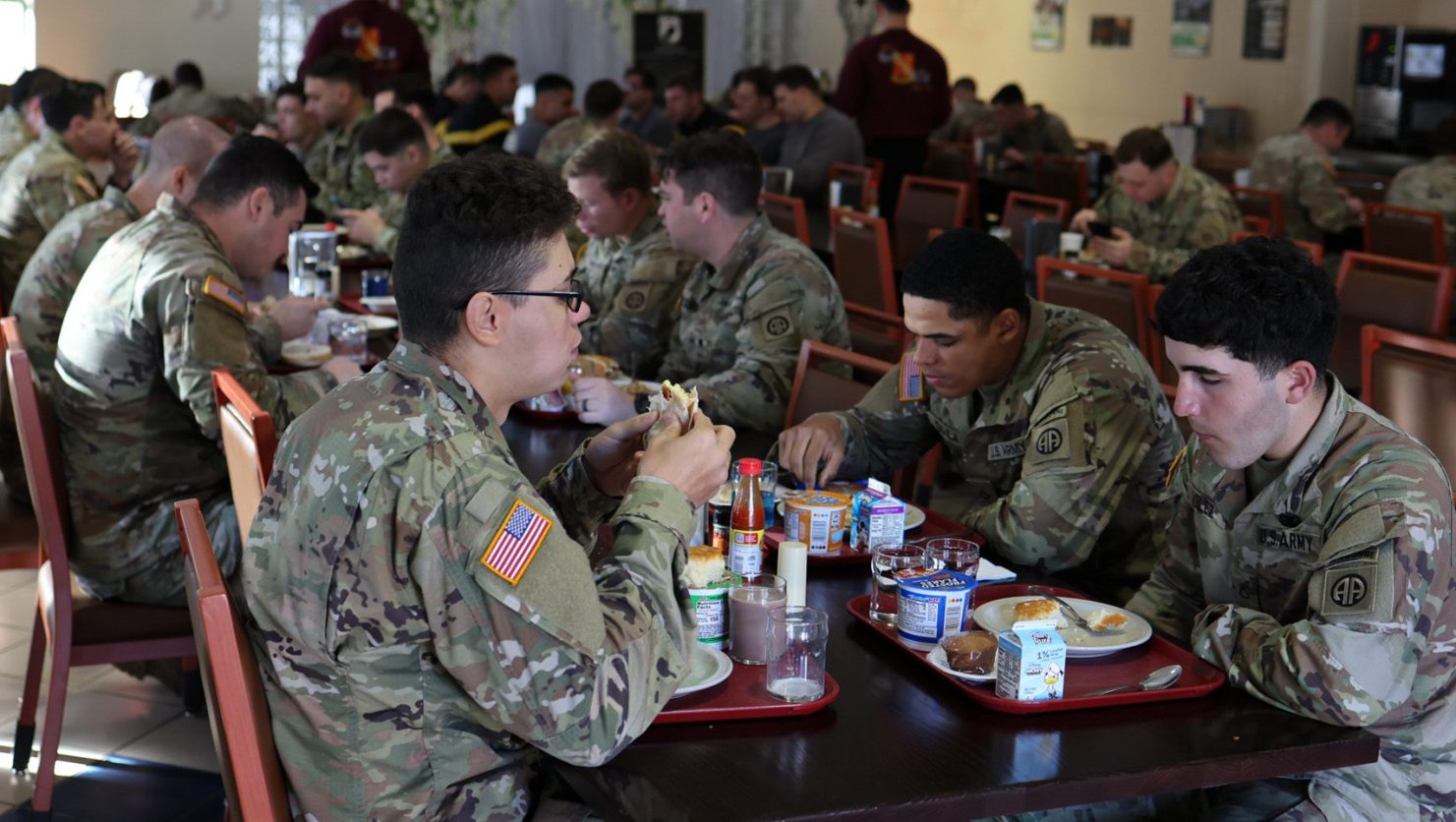 Fort Bragg chow hall gets ‘F’ sanitation rating